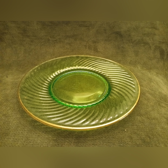 Accents | Uranium Glass Plate With Gold Rim | Poshmark